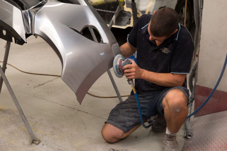 Home | Cawarra Smash Repairs